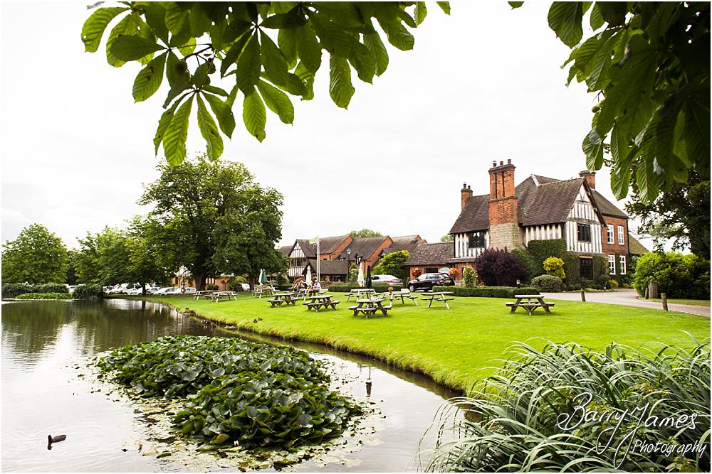 Zara + Mitch's Stunning Moat House Wedding Photographs